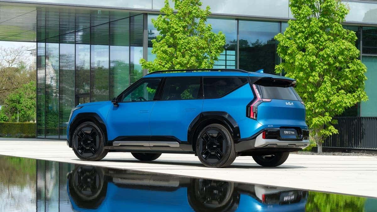 The Importance of High Voltage System Coolant Replacement for EVs