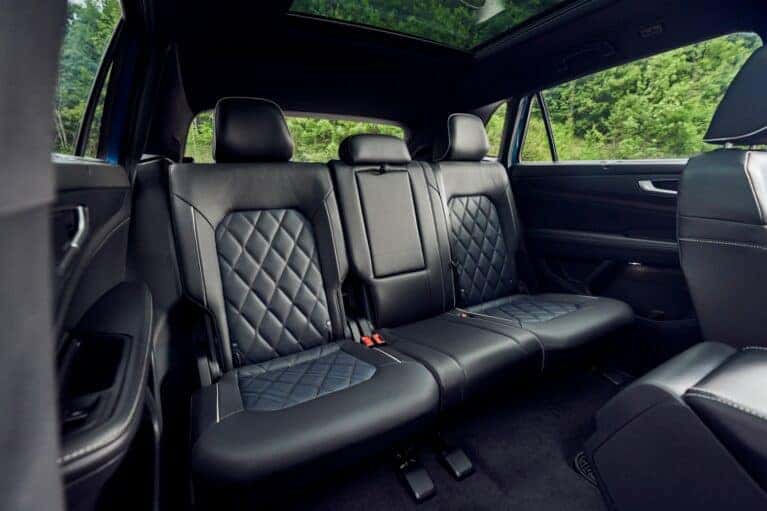 2024 Volkswagen Atlas Cross Sport Interior Features: Seating ...