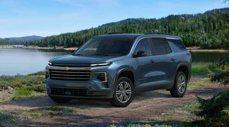 2025 Chevy Traverse vs. 2024 Chevy Traverse | Walser Polar Chevrolet